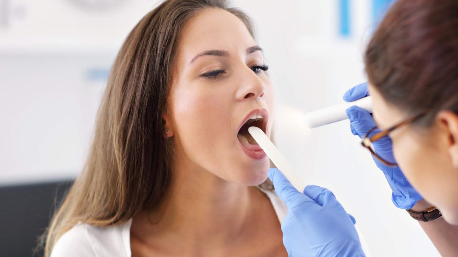 O que é faringite e como identificar | PneumoCenter