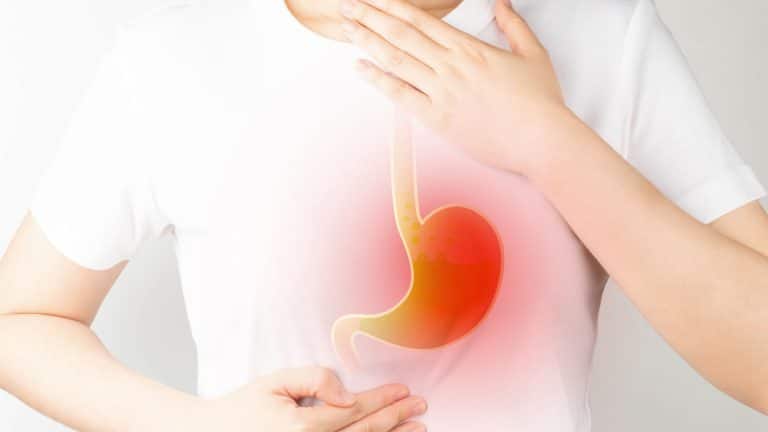 Diferenças entre refluxo gastroesofágico e gastrite | PneumoCenter